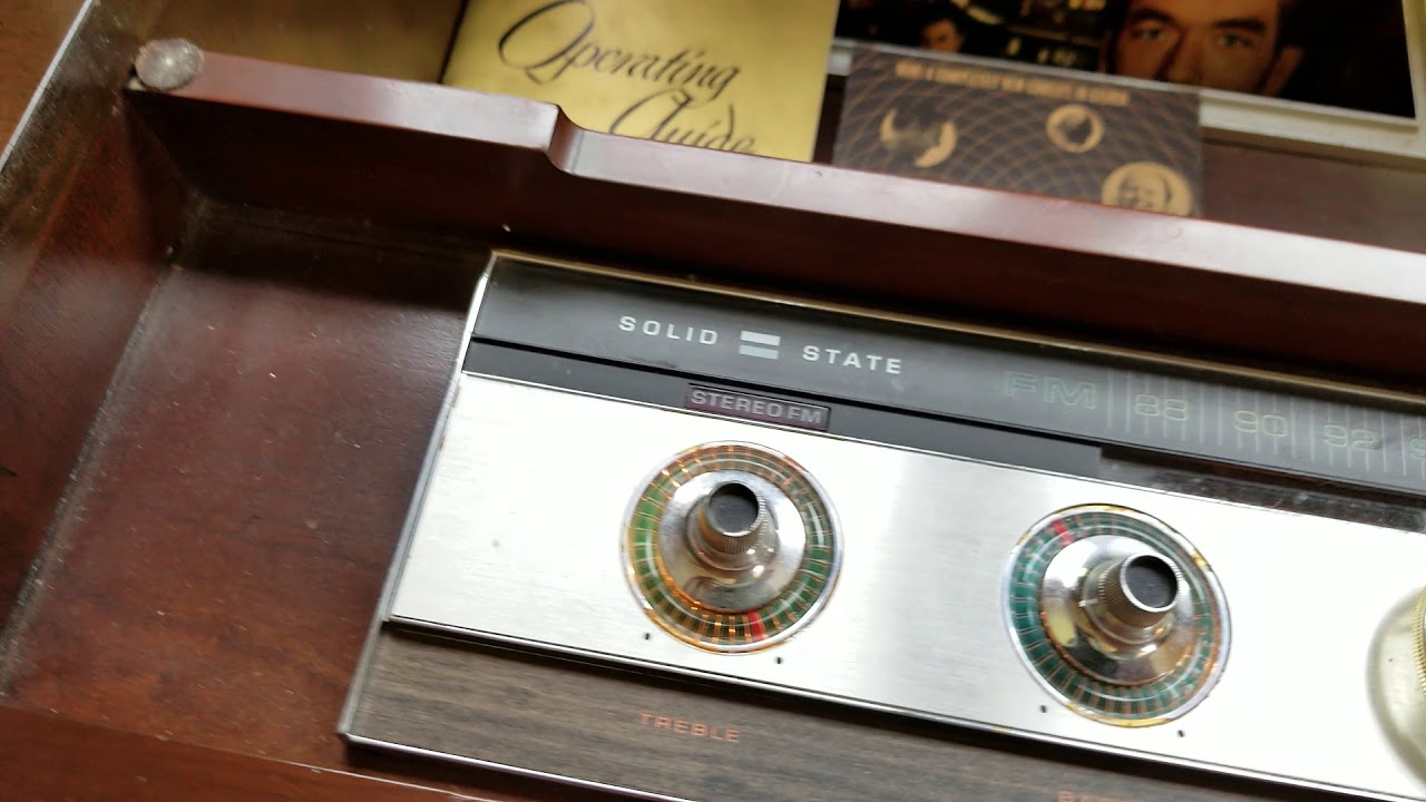 Zenith Console Model Y955 - YouTube