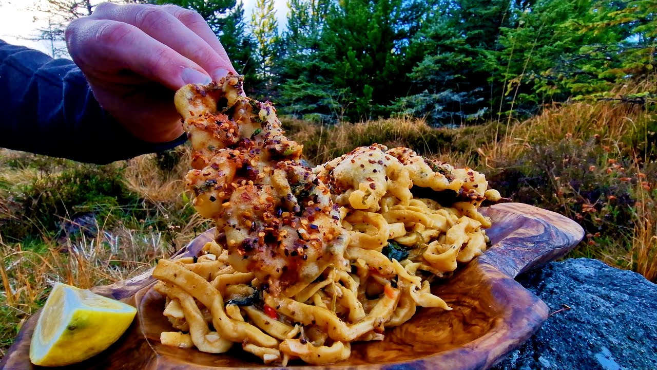 This is How you make Shrimp Pasta with a Crunch 🔊 (4K, ASMR cooking ...
