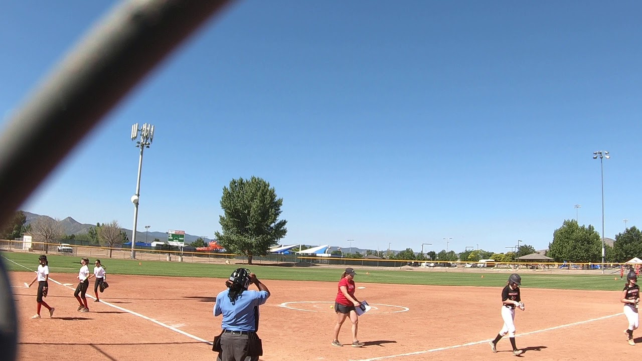 SV Diamonds 12U vs RedHawks (4) - YouTube