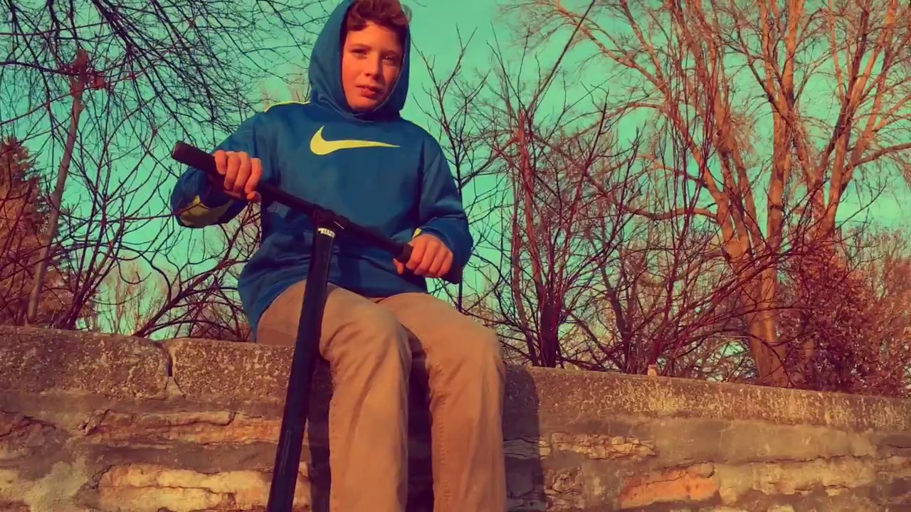 SCOOTER MONTAGE | Toby Welch | Street - YouTube