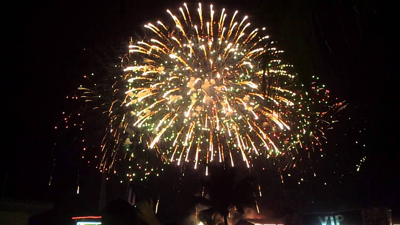 fireworks... - YouTube