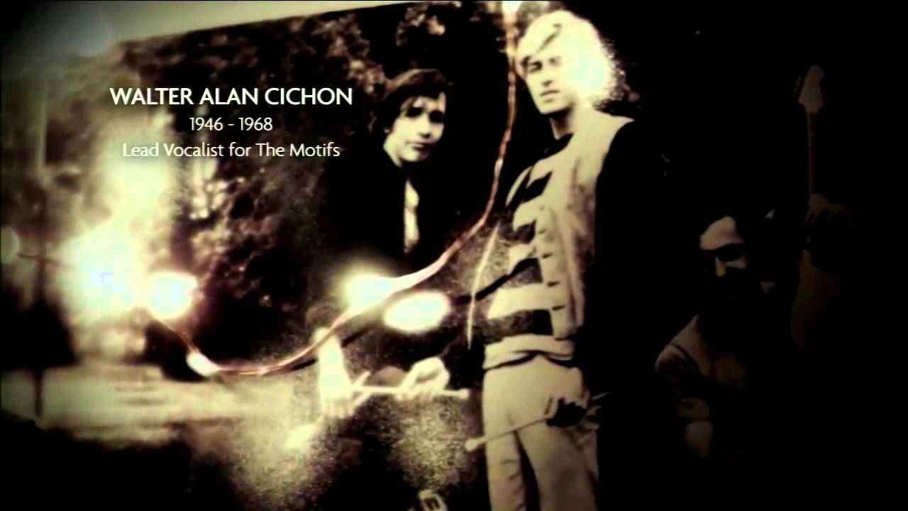 Bruce Springsteen - The Wall - YouTube