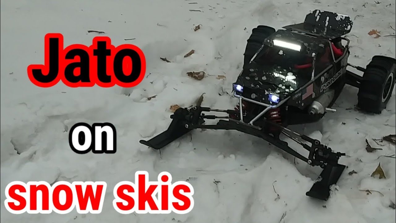 Ripping the JATO in the snow with skis and paddle tires ! - YouTube
