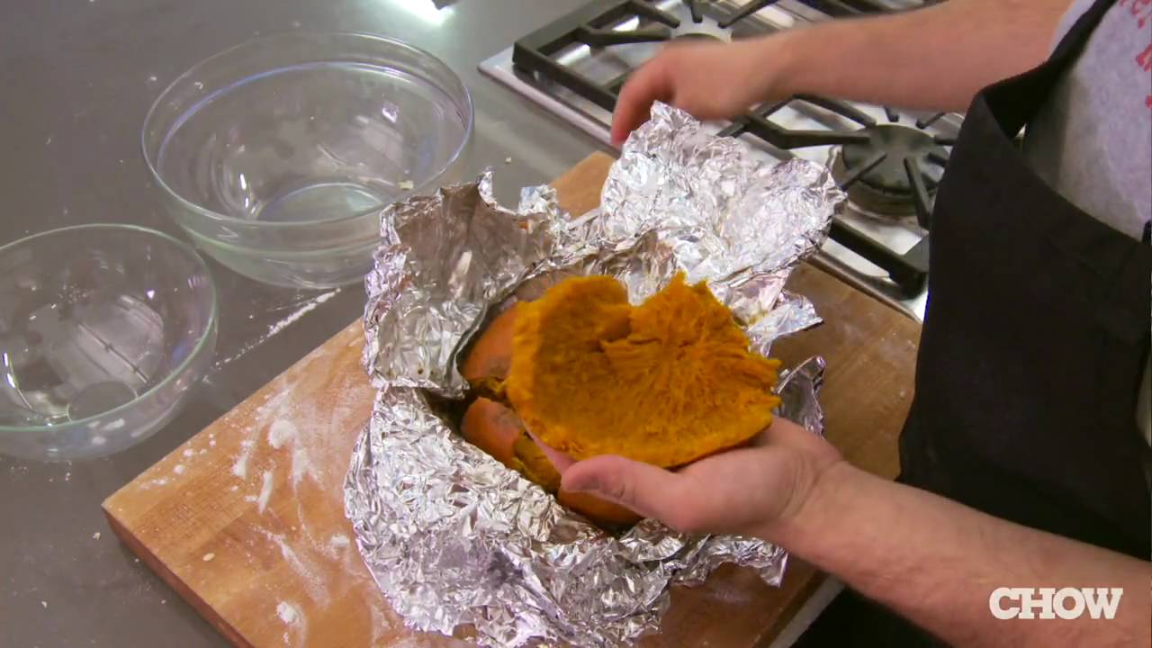 You're Doing It All Wrong - How to Make Pumpkin Pie - YouTube