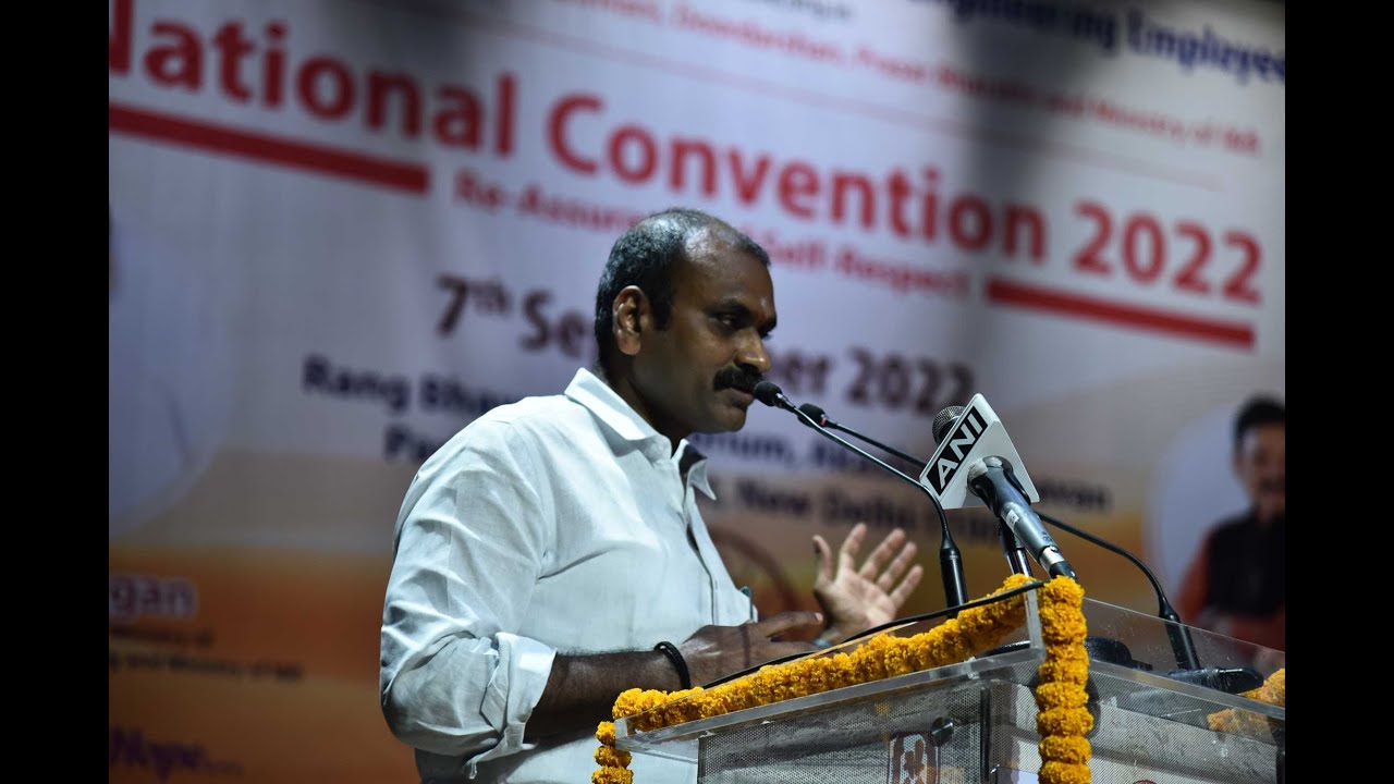 DR L Murugan , Hon'ble Minister speaking on National Convention in ...