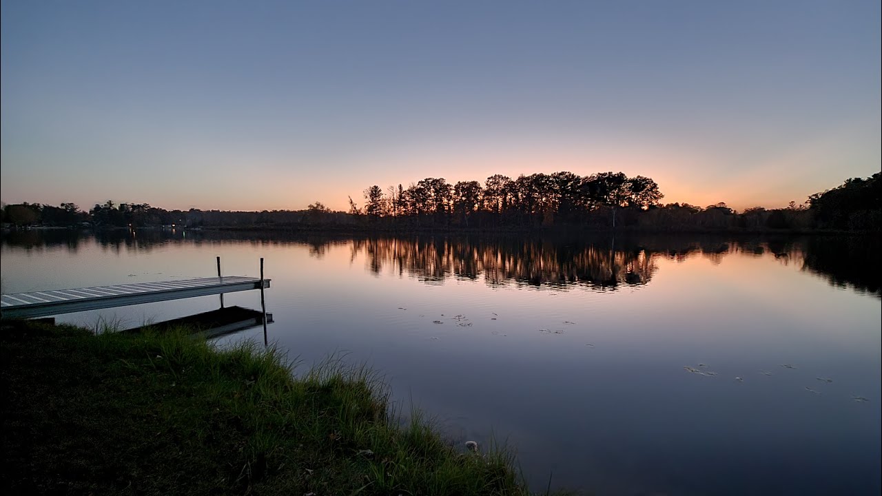 Late Night Lake Sounds - YouTube