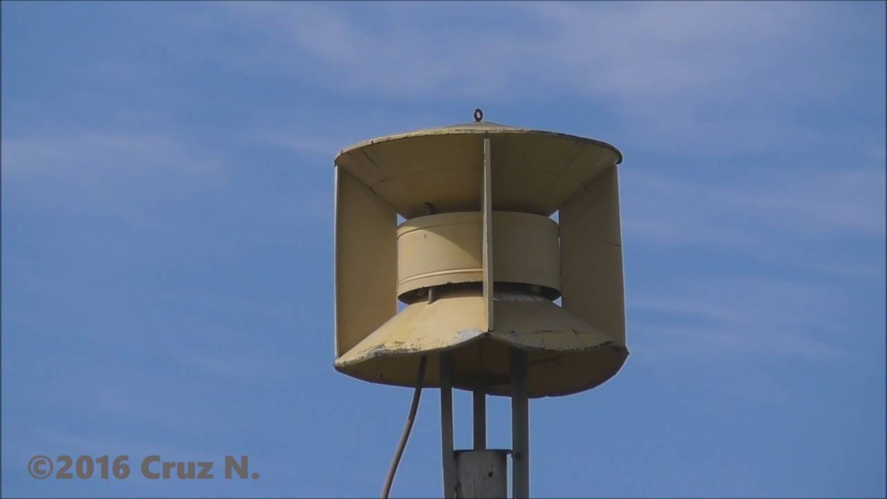 Federal Signal SD-10 Siren Test- Table Rock, MO - YouTube
