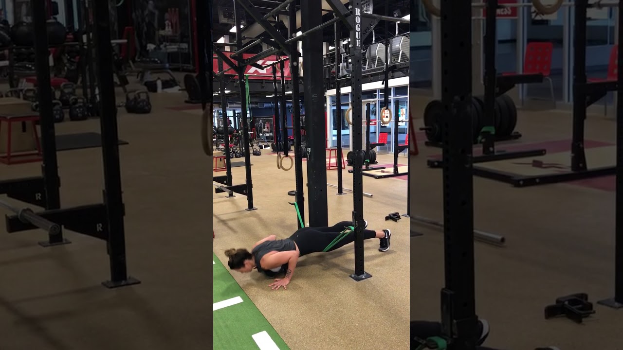 Band-assisted push-ups - YouTube
