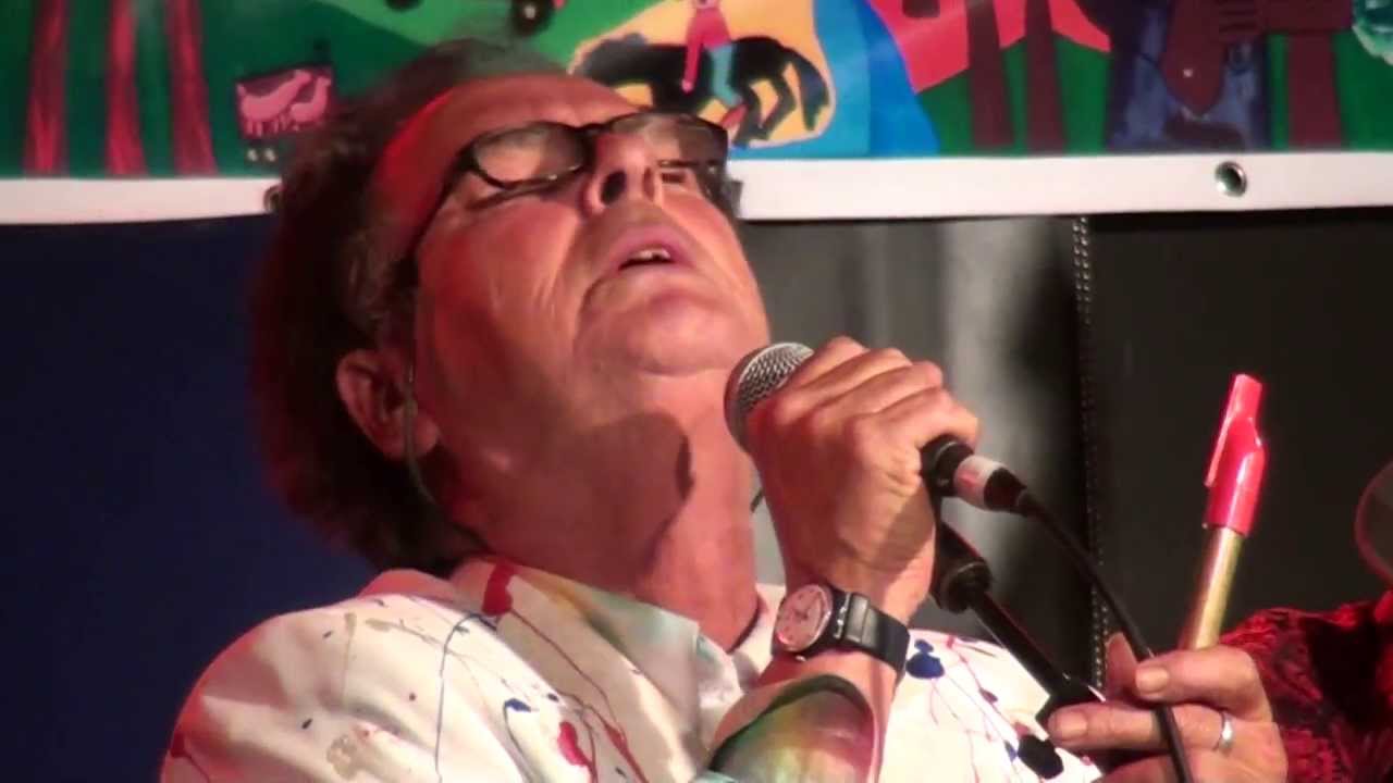 The Bushwackers - I Am Australian - YouTube