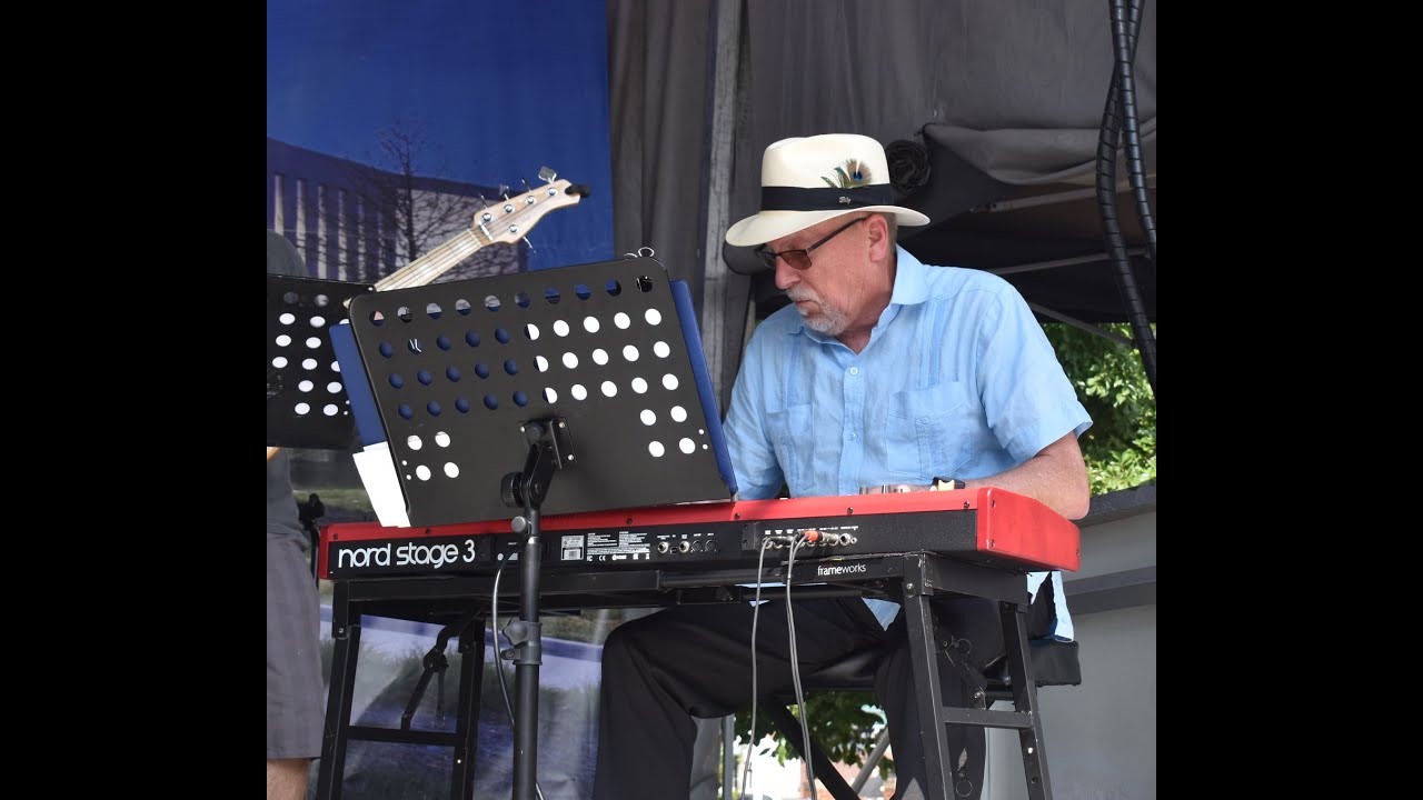Tom Floyd - His Trio, Jazz & JSTOP - YouTube