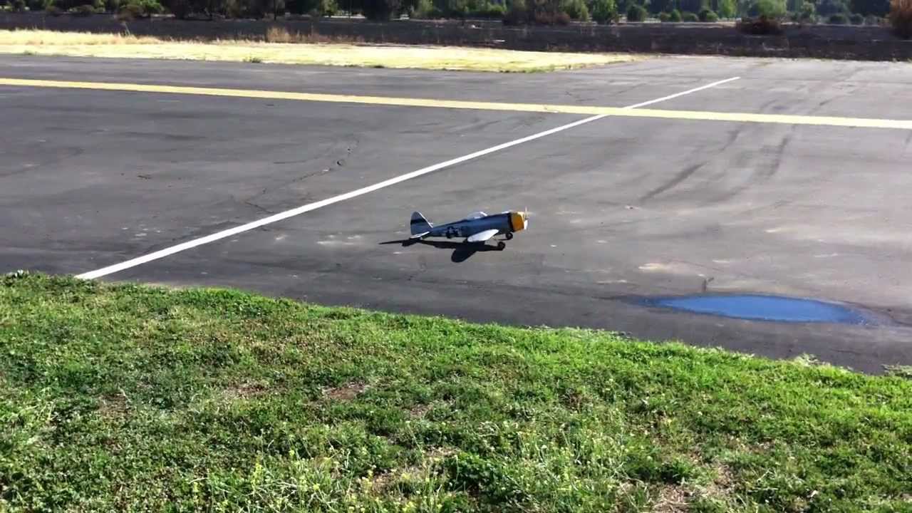 Great Planes P-47 Maiden Flight With Crash Landing - YouTube