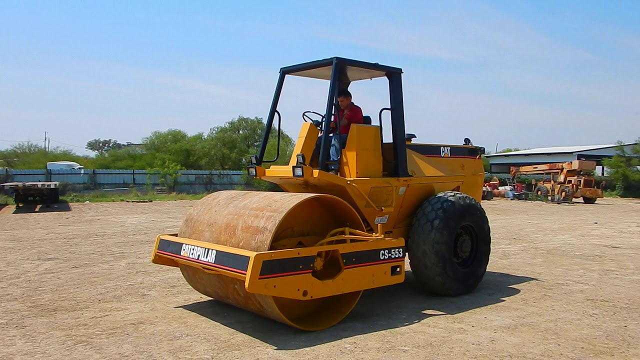 GM106997 CAT CS553 COMPACTOR - YouTube