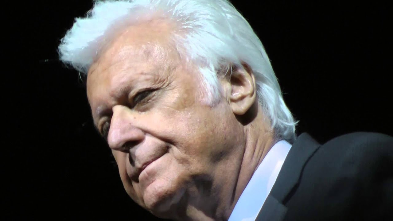 Jack Jones live in Liverpool 29/5/13: Send in the clowns: Farewell uk ...