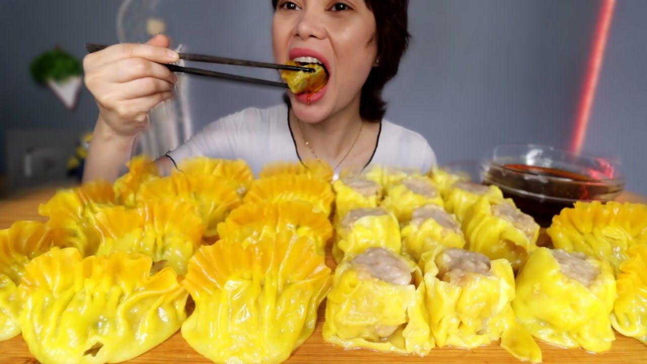 PORK SIOMAI and SHARKSFIN DUMPLING MUKBANG - YouTube