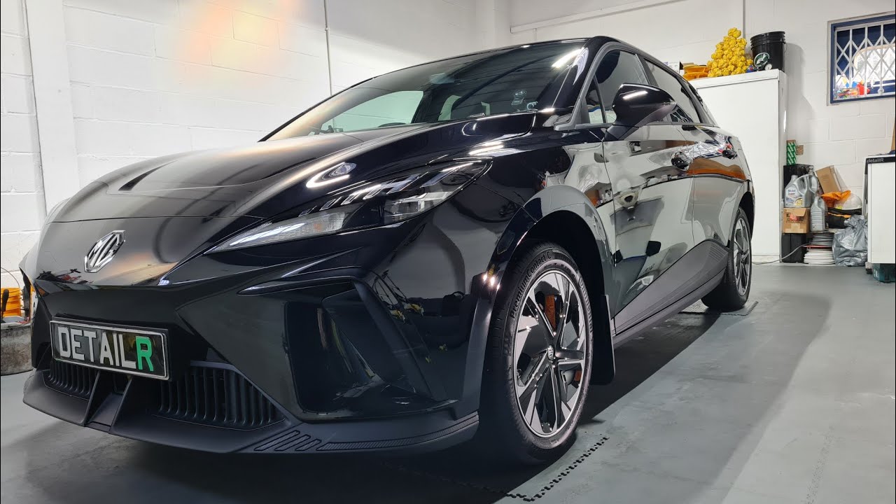 MG4 - Enhancement Detail & Ceramic Coating - YouTube