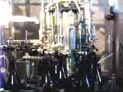 Degorgement Champagne - YouTube
