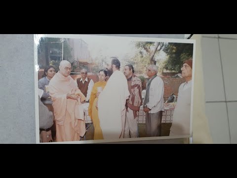 Vedanta saar 60/125 2002-2004 by Param Pujya Swami Subodhananda ...