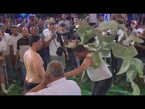 ما هذا ؟! رقص بضلف الهندي ، دروشة على انغام الزكرة في احدى الافراح التونسية
