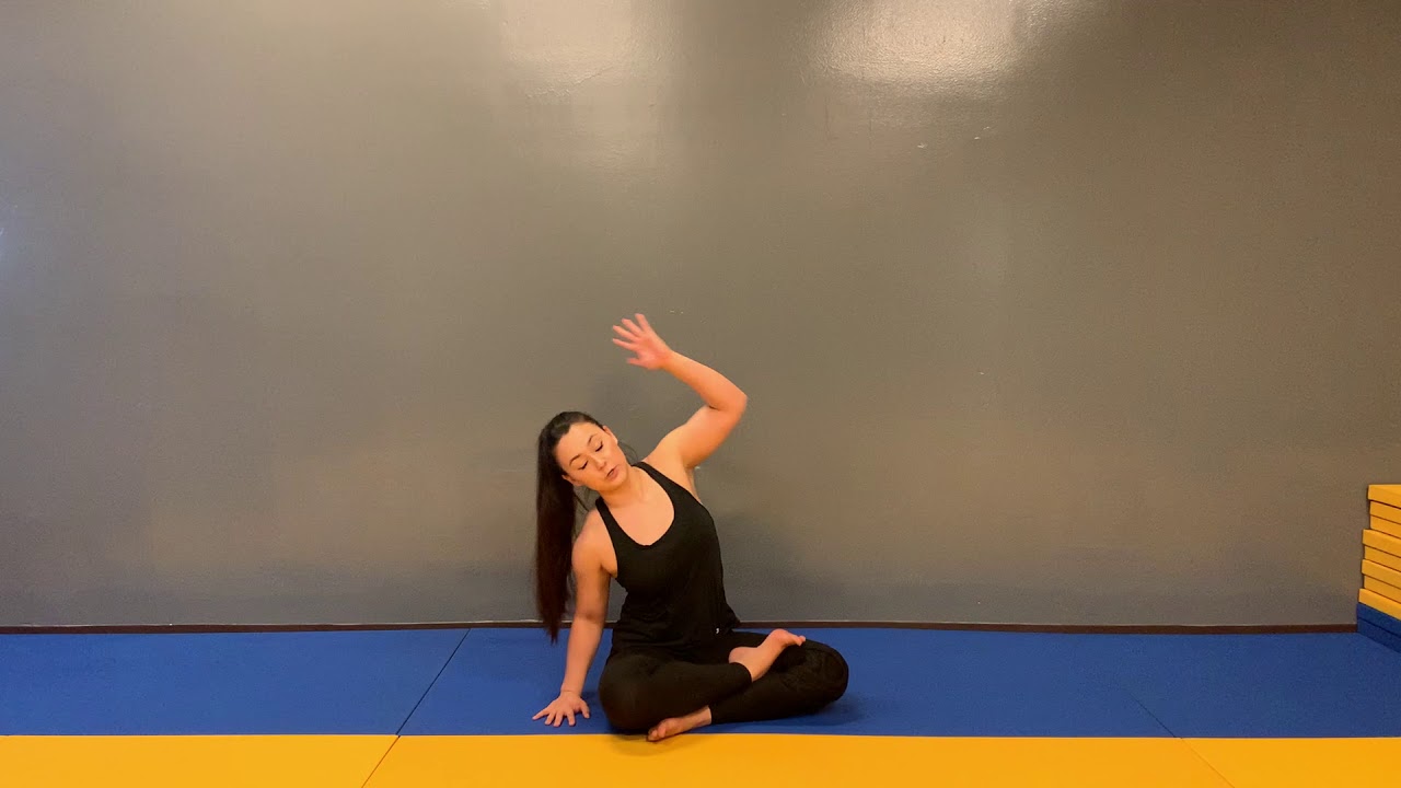 Half Lotus Side Bend + Reach - YouTube