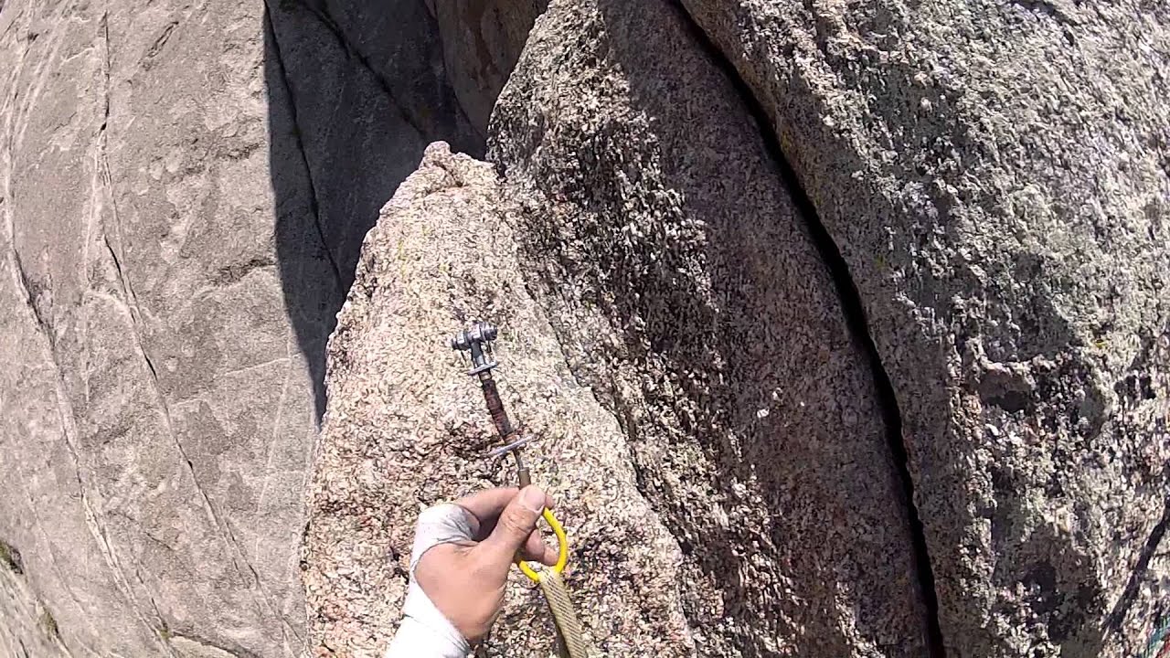 Trango shark nut tool testing at lumpy ridge - YouTube