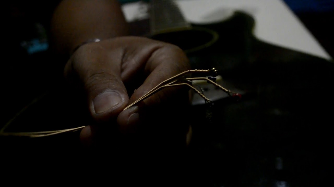 Alice Colored String on Fernando Acoustic Guitar. crisp sound on a ...