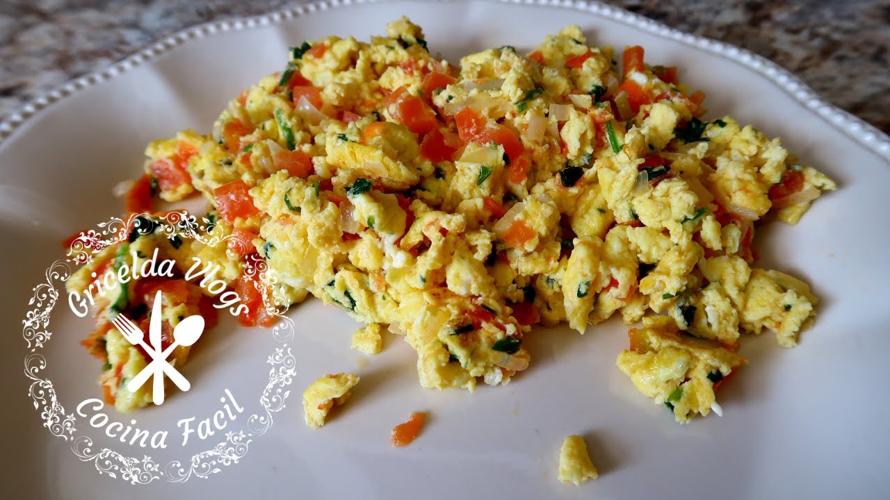 Deliciosos HUEVOS REVUELTOS CON VERDURA receta facil - YouTube