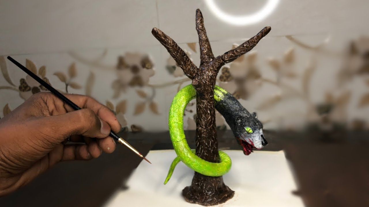 I made a realistic fusion snake in the tree - YouTube
