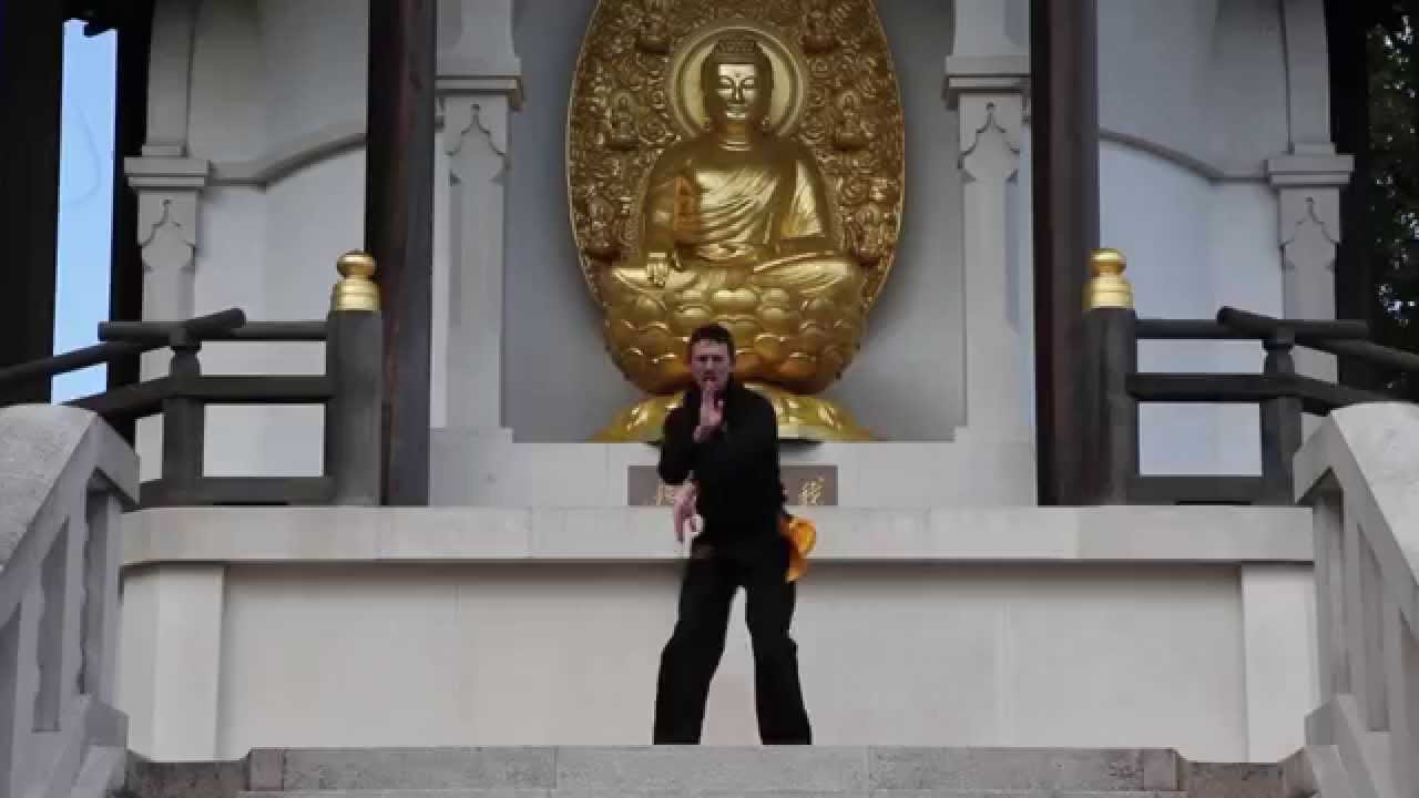 Siu Lam Wing Chun Muk Yan Chong - Wooden Dummy Form - YouTube