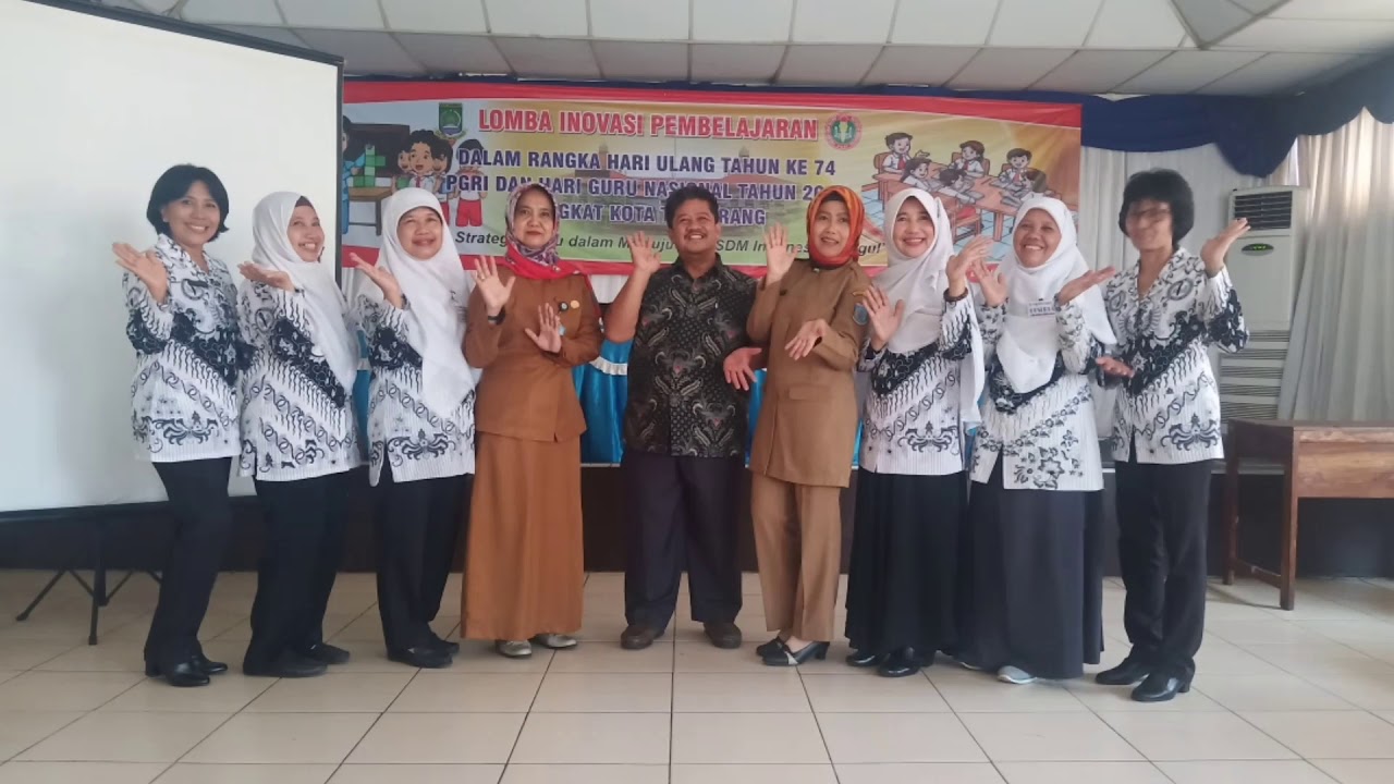 Lomba APE(2) - YouTube