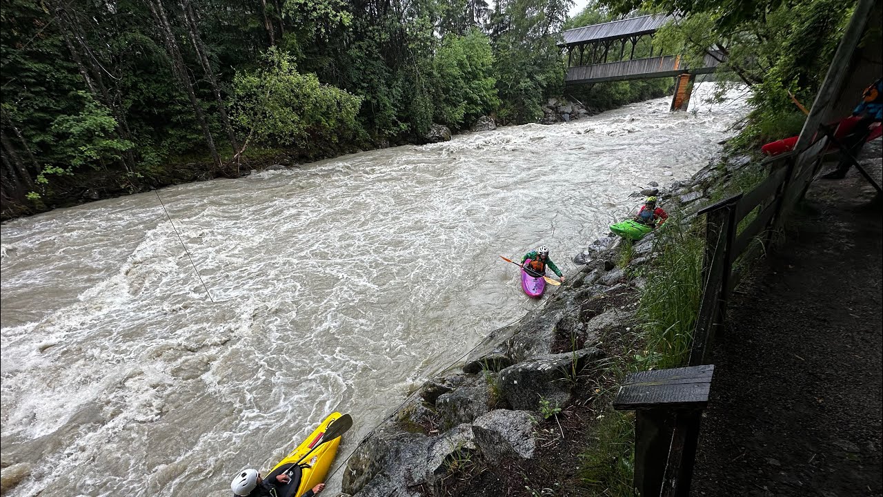 Oetz River (Ötztaler Ache) Lower | Kayak | 250+ cm - YouTube