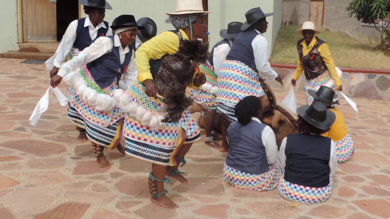Tshigombela dance of the Venda people, Vhuri-Vhuri village. - YouTube