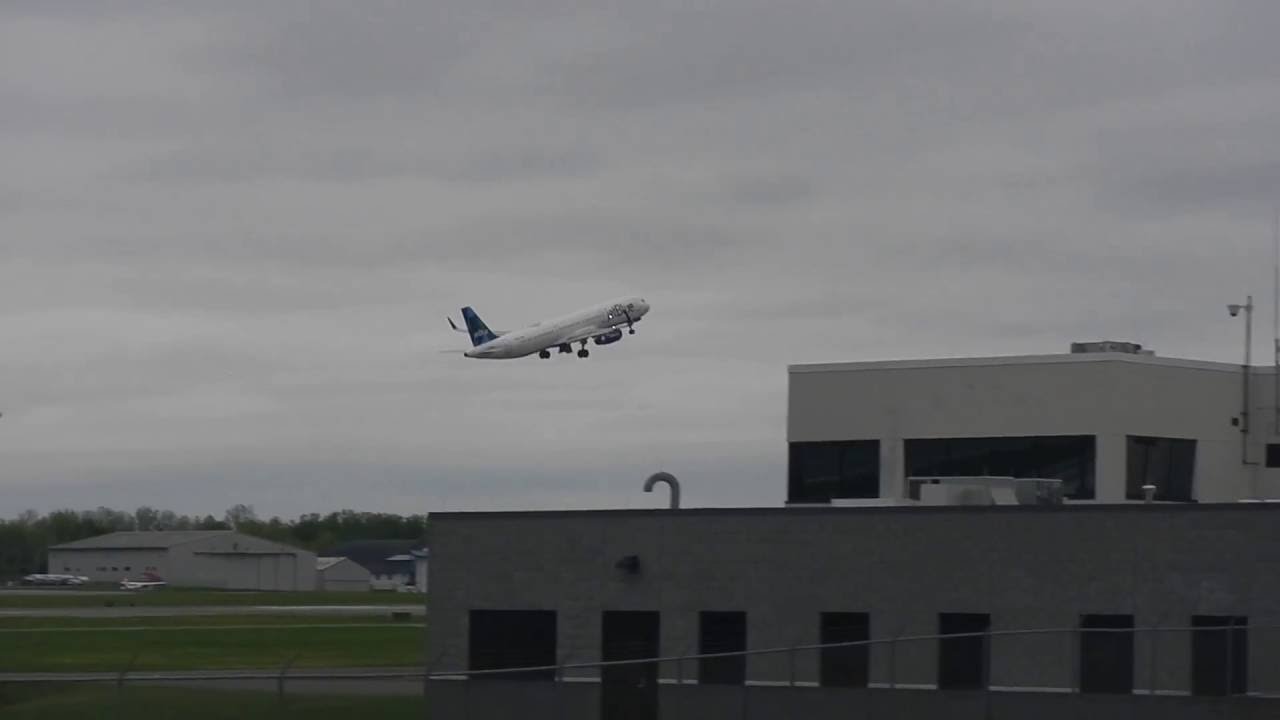JetBlue A321 Mint Syracuse takeoff - YouTube