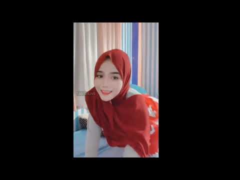 asik live cewek jilbab tak sengaja kelihatan gunung gede #AWEKVIRAL #AWEKMELAYU #AWEKTIKTOK
