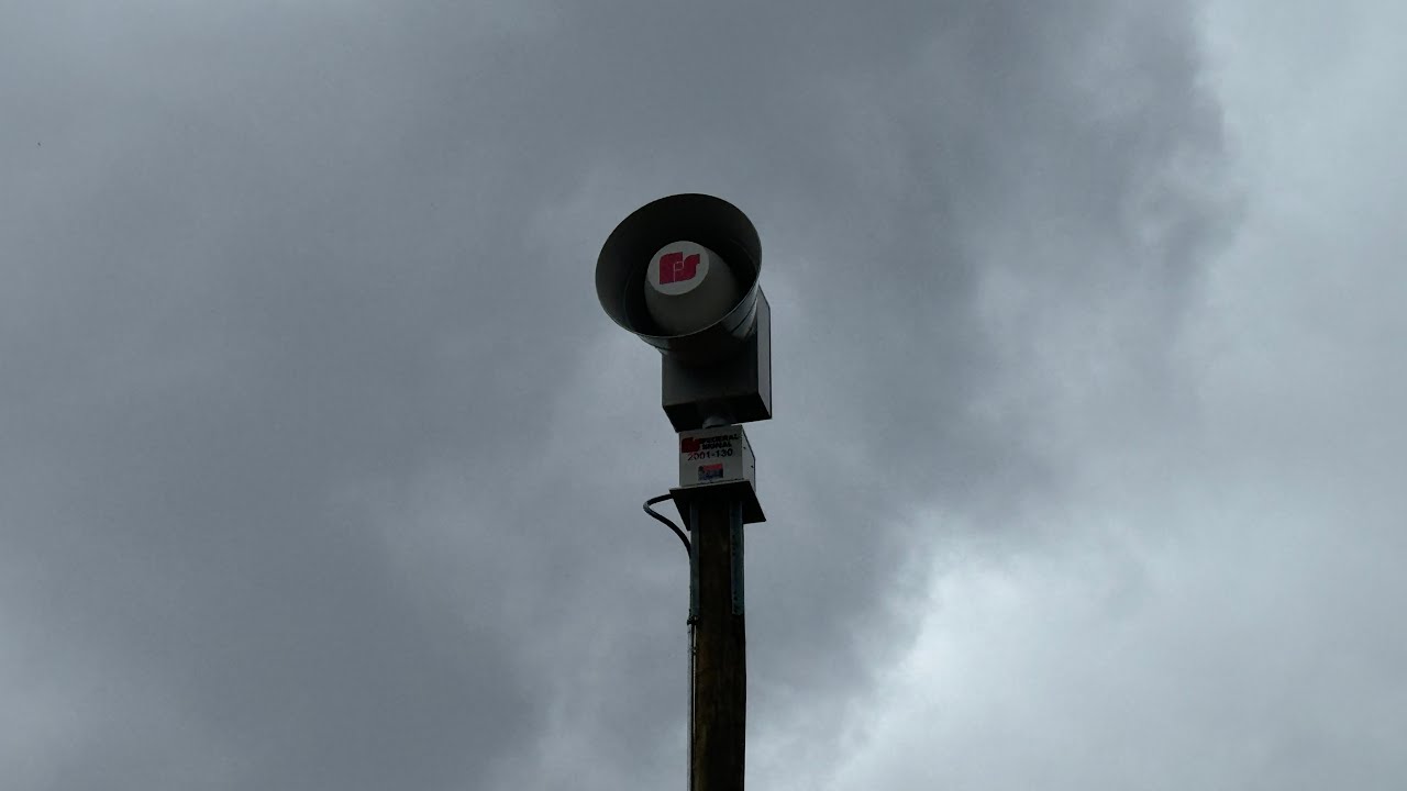 New Federal Signal 2001-130, Alert, Rib Mountian Glass, Rib Mountain ...