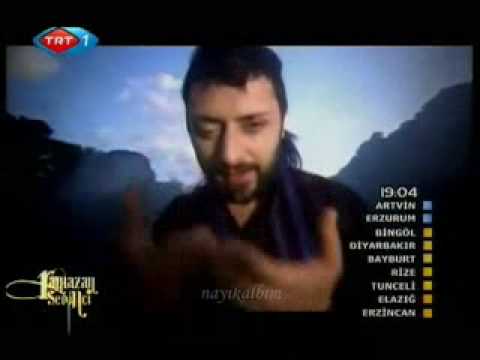 Hayko Cepkin ilahi söylüyor