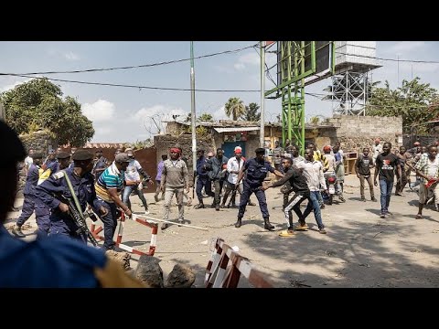 Congolese out in the streets to protest against Rwanda - YouTube