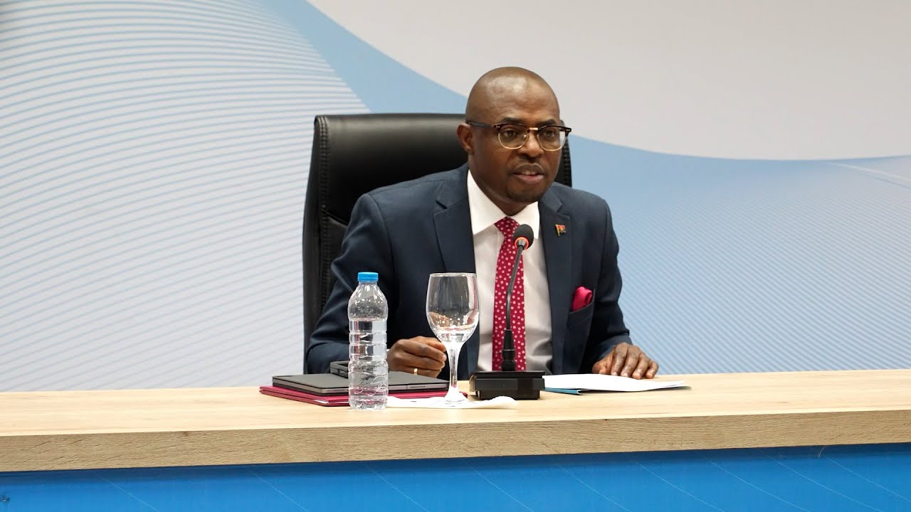 Reportagem: Miguel Bembe enaltece influência do presidente de Angola na ...