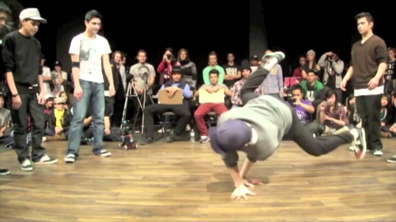 Pulse Studios | Breaking & Powermoves with BBOY GOMO - YouTube