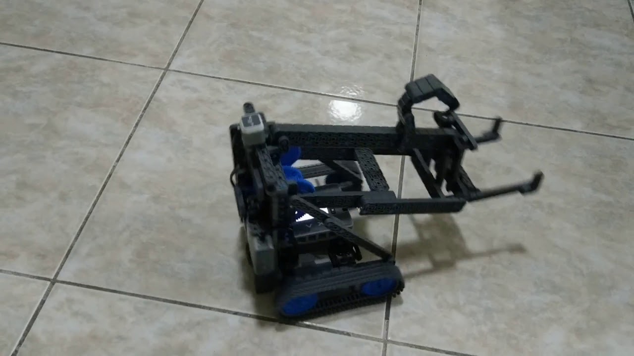 VEX IQ Tank Tracks - YouTube