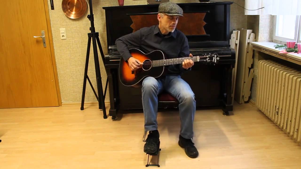 1939 Recording King "Carson J. Robison" - Pony Blues - YouTube