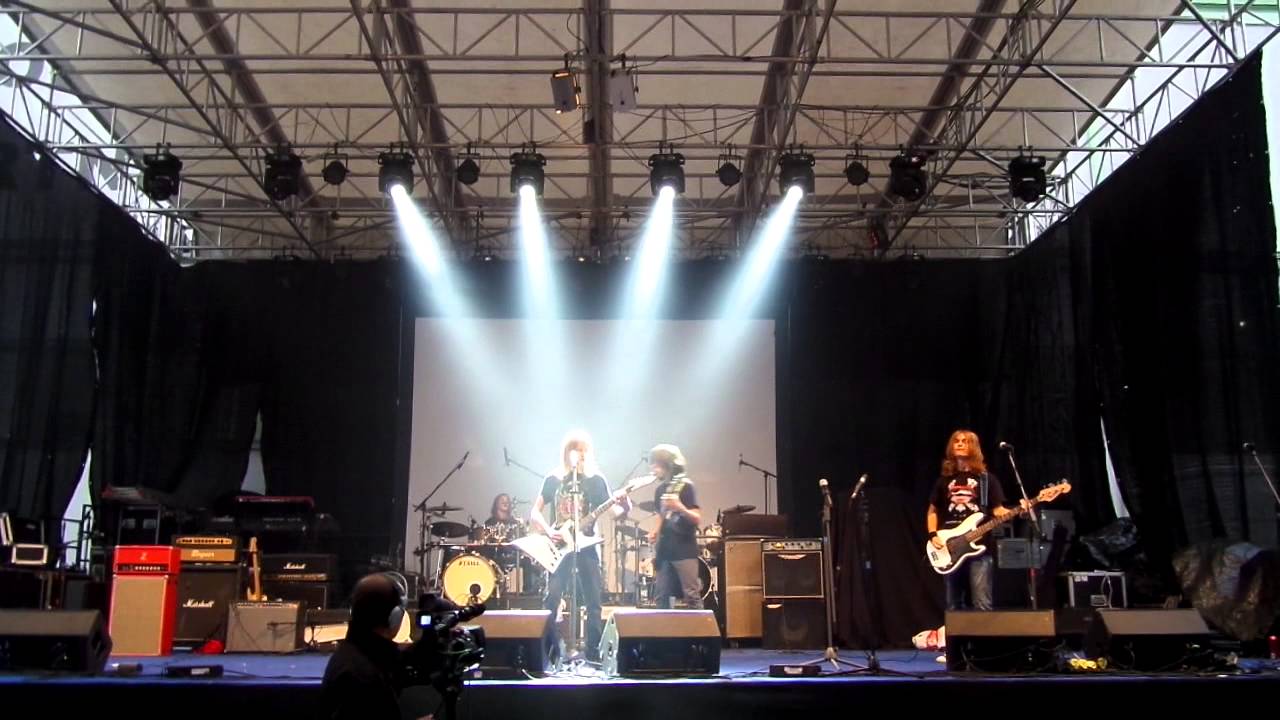 Metallica - Enter Sandman (band cover) by ROCK HEROES - YouTube