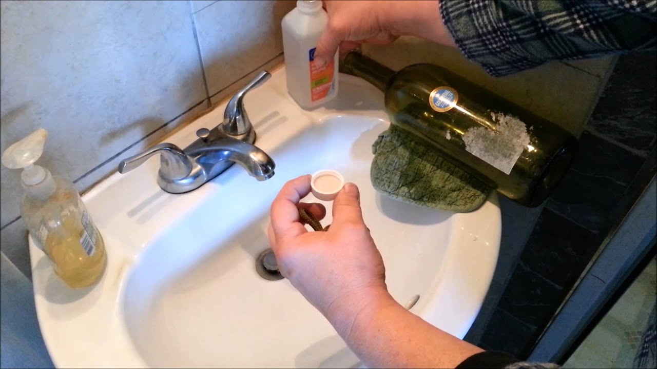 How to cut a class bottle. Cut a bottle with string and rubbing alcohol ...