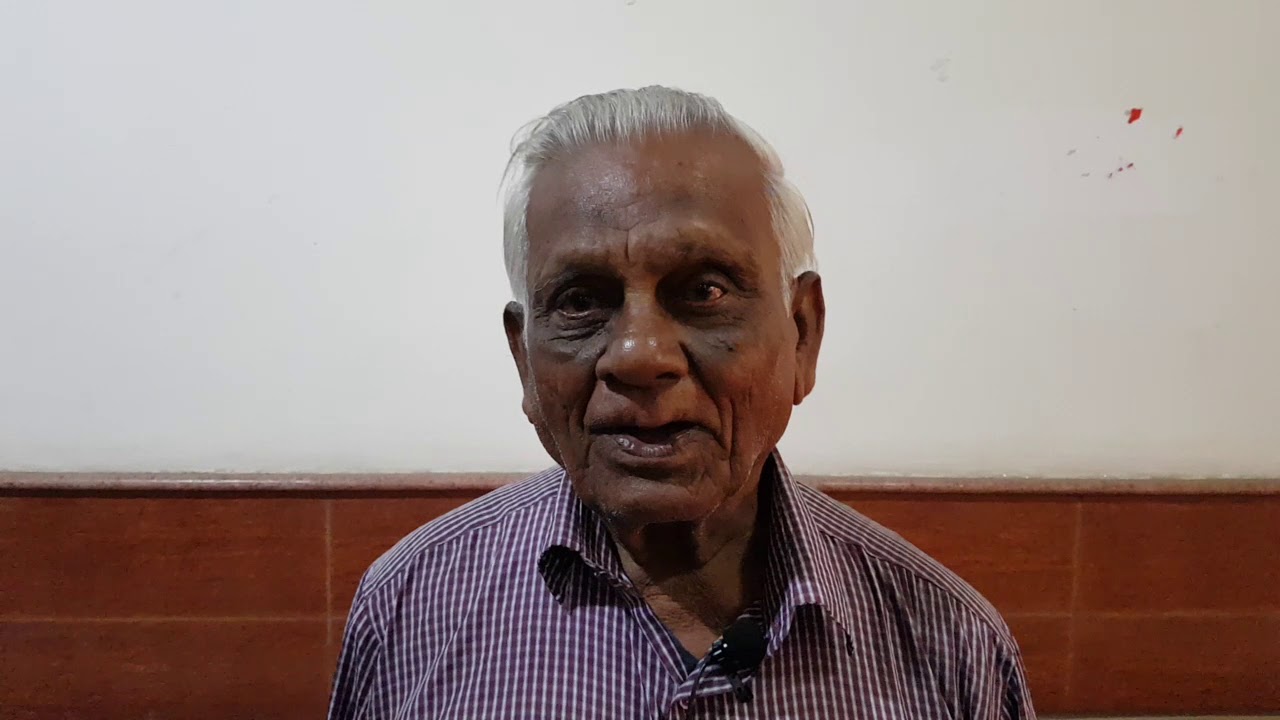 Must watch! 84-year-old man speaks about his chess career (in hindi ...