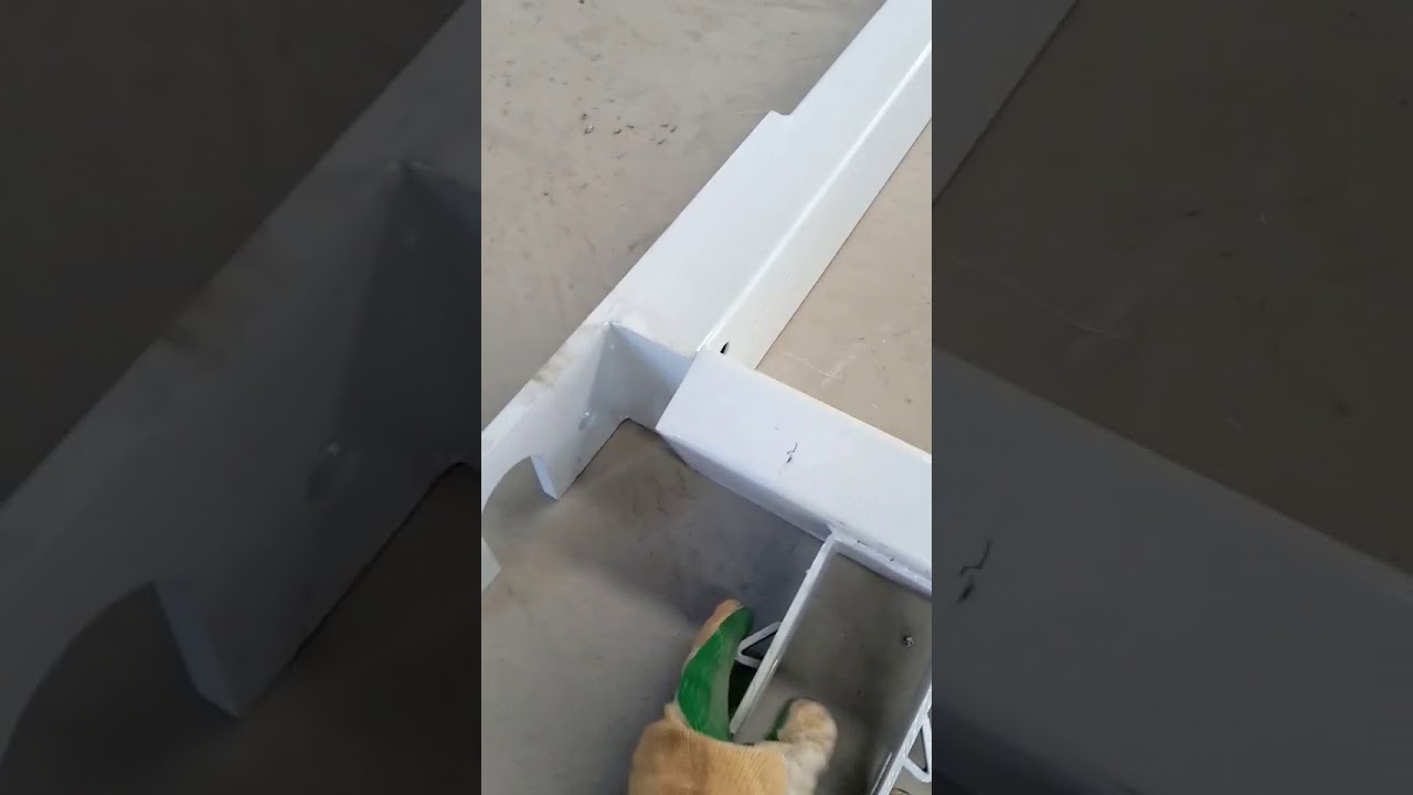 A TYPE Stacker assembly procedure (2) - YouTube