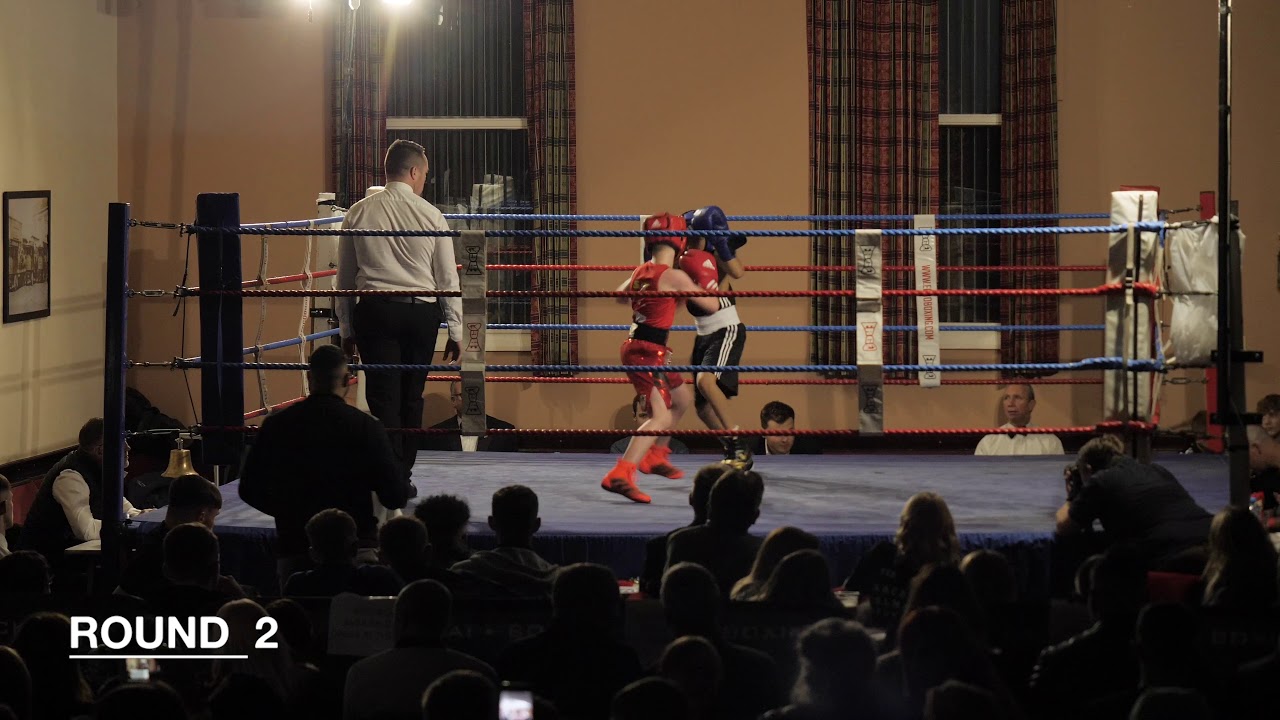 FIGHT 2 ESA ELAHI V JAY JAY BUTLER - YouTube