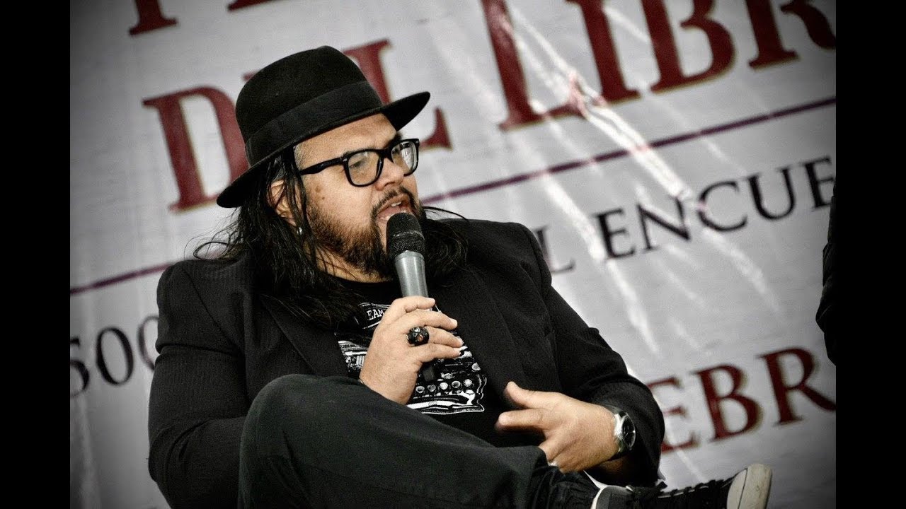 CARLOS RENÉ PADILLA "Yo soy el araña" - YouTube