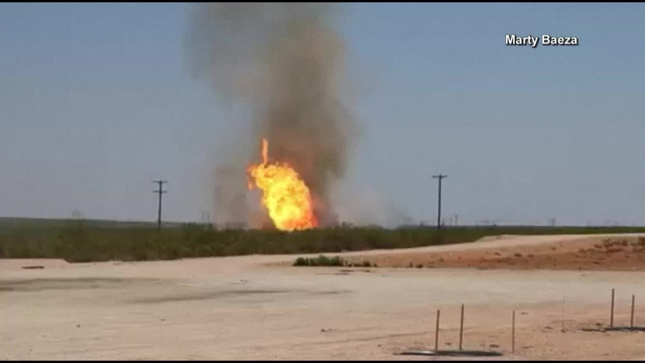 Midland Pipeline Explosion Caught on Video - YouTube