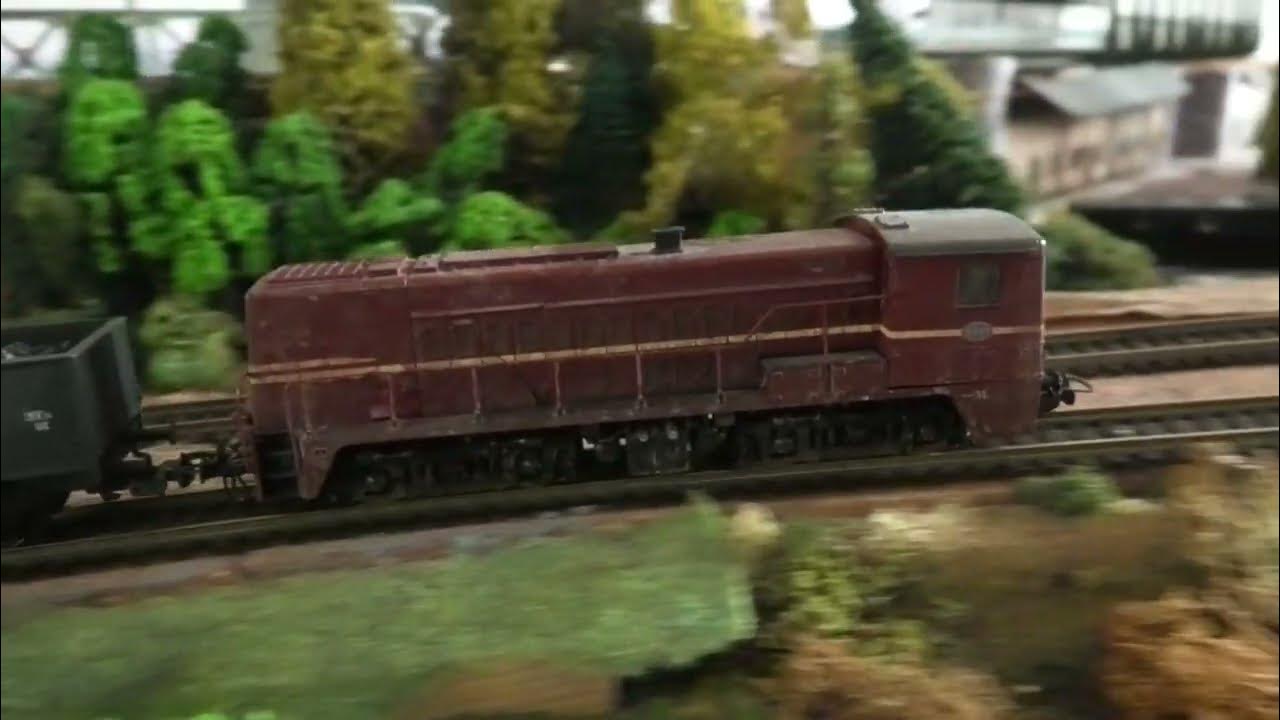 HO Roco NS 2201, NS 1132 met goederntreintjes. - YouTube