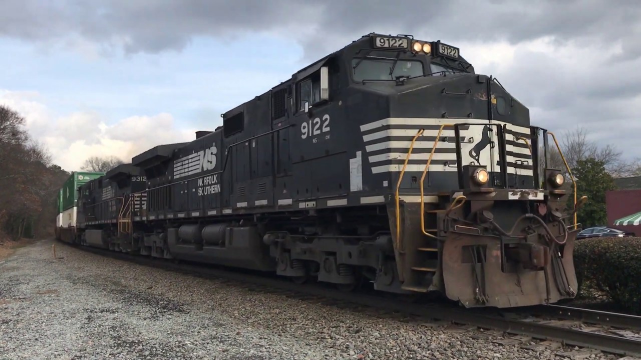 NS 9122 Leads NS I03 (Extra 203) Thru Norcross, GA 1/8/19 - YouTube