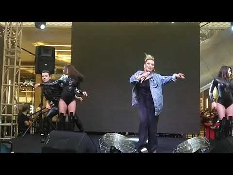 İrem Derici - Tek Taş (İstmarina AVM) (04.05.2019)